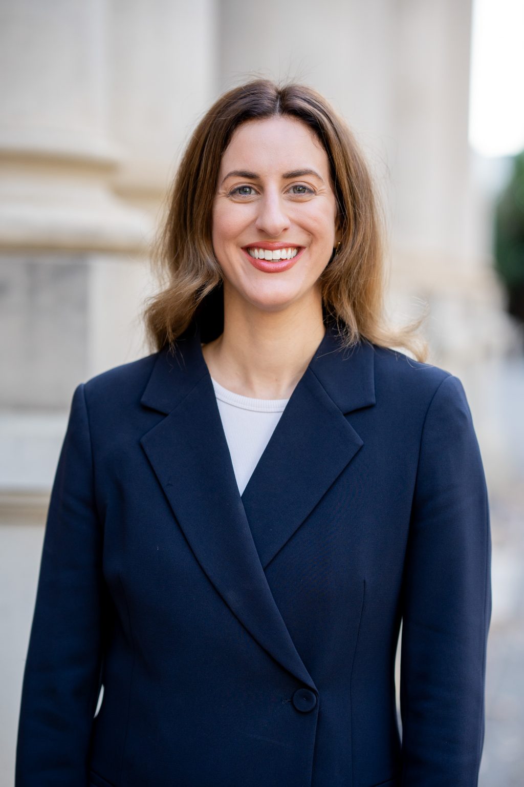 Lauree Coci | Commercial and Human Rights Barrister - Shoreline Chambers
